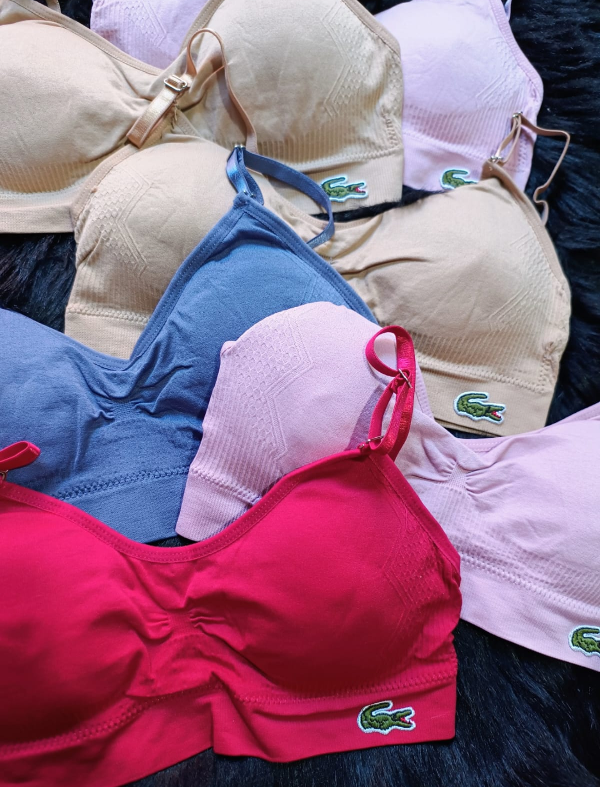 TOPS IMPORTADOS Y DE DISEÑO - ATENEAS INDUMENTARIA