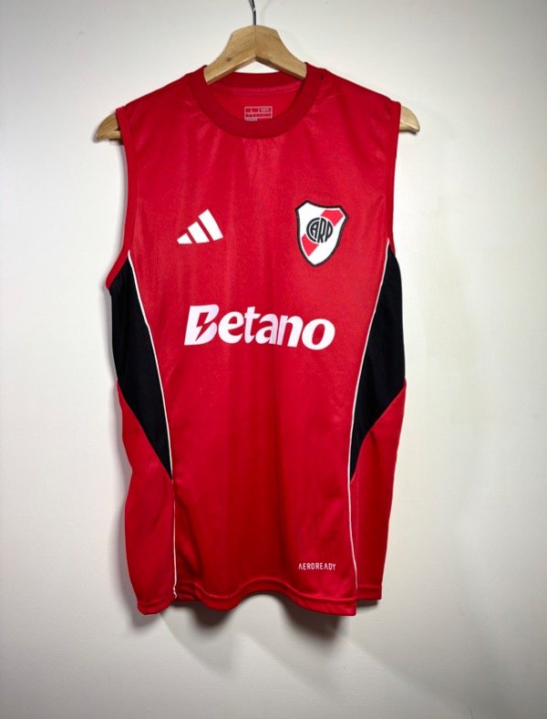 Musculosa River Entrenamiento Roja - The King Cba