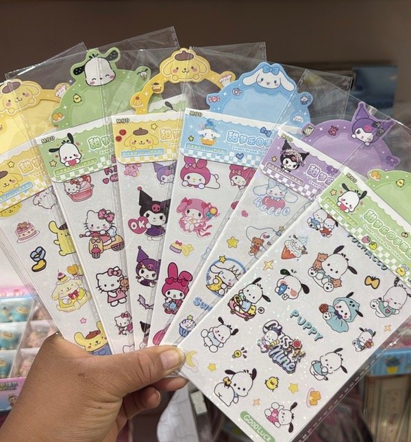 Stickres sanrio l - UNICOR MAKEUP