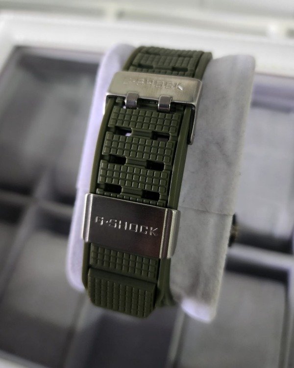 Casio G-Shock B2000 Verde Militar - Horus Exclusive