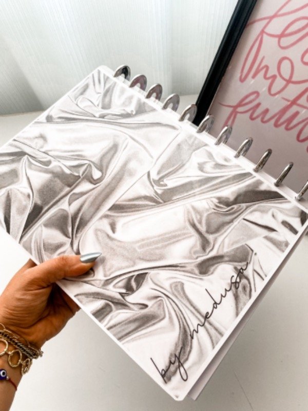 Cuaderno Zixta A4 - Medusa Store