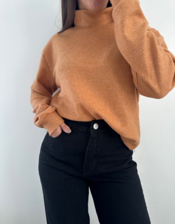 SWEATERS y BUZOS - mumaindumentaria