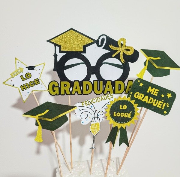 TOPPER DE TORTA EGRESADOS - Mirian dulce golosinas