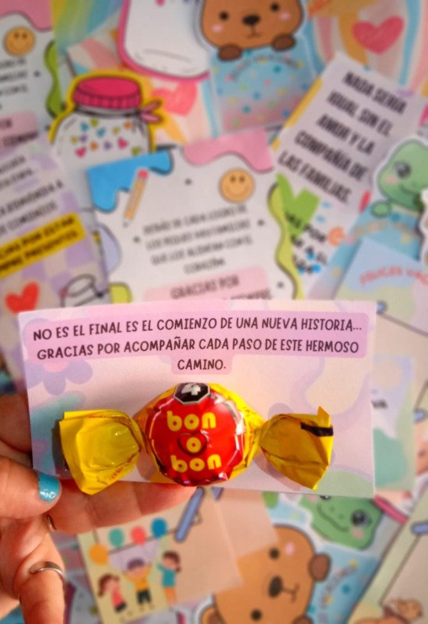 Tarjetas fin de año estudiantes/familias - Rey Leon Didacticos