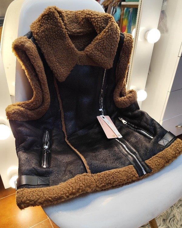 Chaleco Gamulán Importado (con corderito) - AFIT