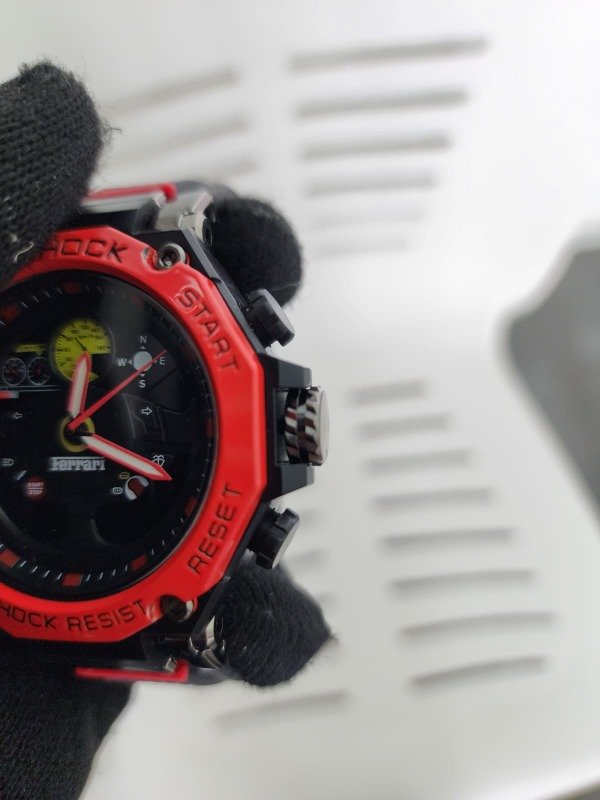 Casio G-Shock Ferrari Rojo Y Negro Edición Limitada - Horus Exclusive
