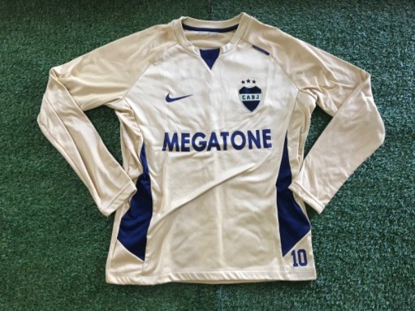 Camperas y Buzos - wora