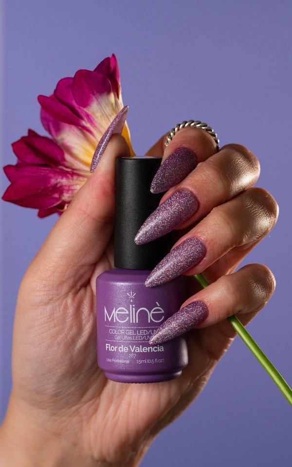 Meline - Nailsroommg