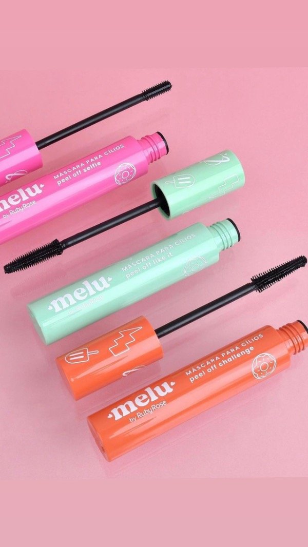 Máscara de pestañas Melu - Maquillaje El Roperito