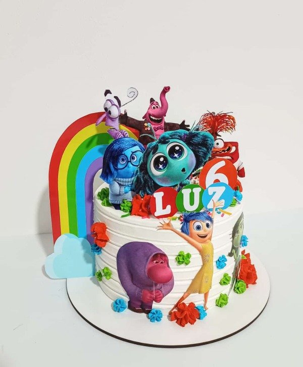 Torta de intensamente 2 por kilo - Mirian dulce golosinas