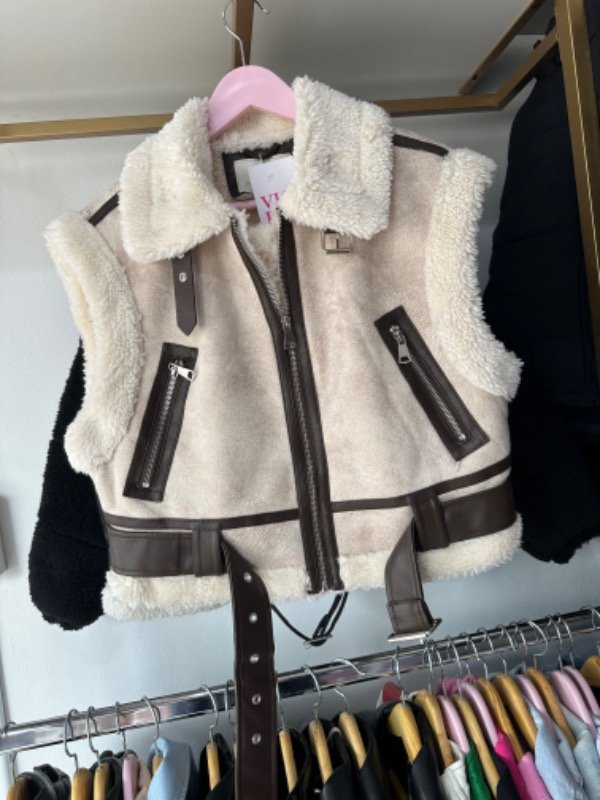 Chaleco Gamulan // Importado - Violettaind