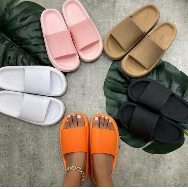 Discontinuos - Regina lencería