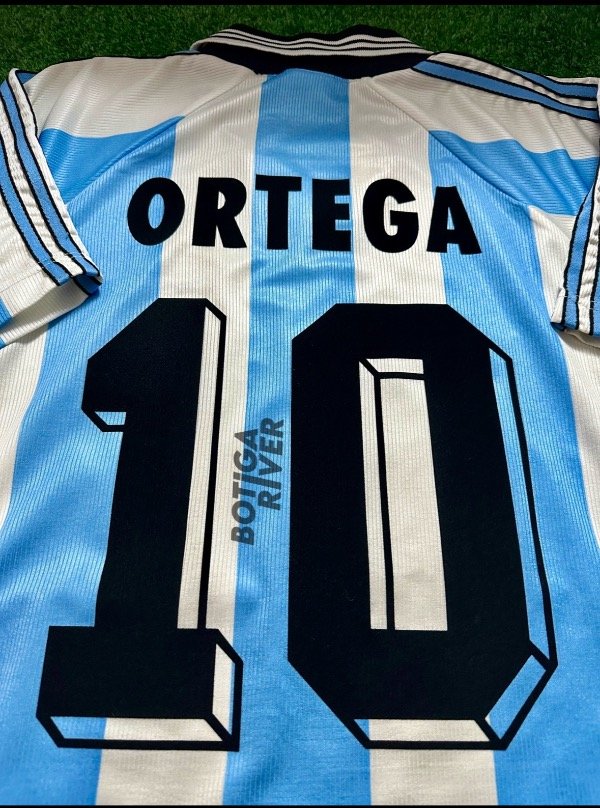 CAMISETA ARGENTINA AFA TITULAR MUNDIAL 1998 #10 ORTEGA - (M) - Botiga River