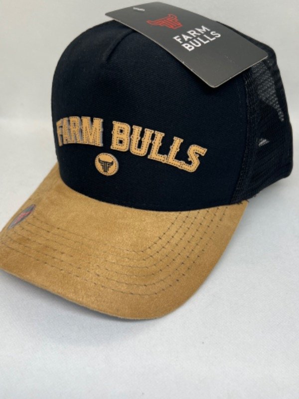 Farm bulls - laynersargentinaoficial