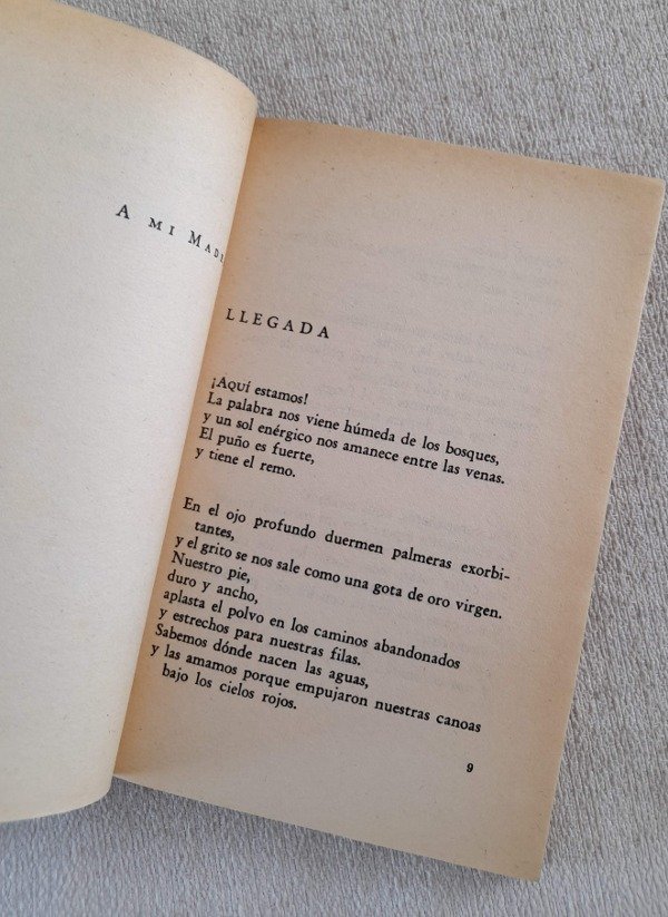 Songoro Cosongo- Nicolás Guillen - Biblioteca Clásica Losada - Libros ...