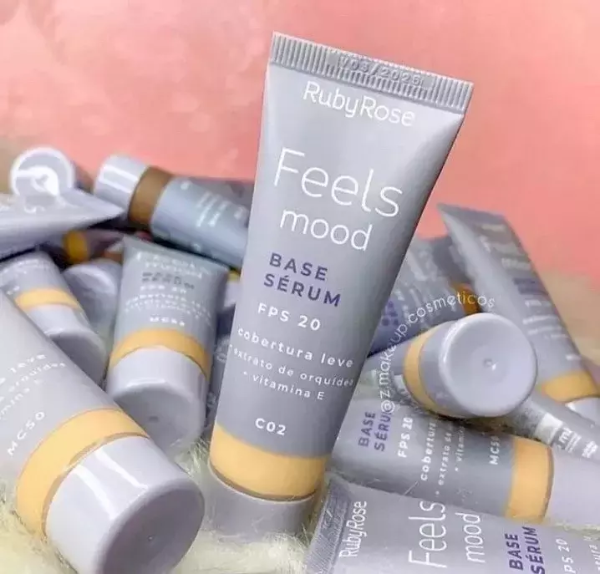 Base serum ruby rose Feels mood - Maquillaje El Roperito