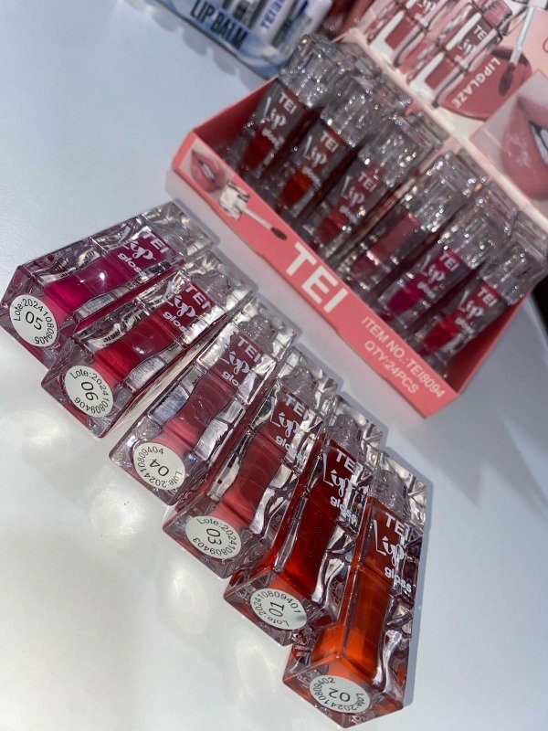 LIP GLOSS CON COLOR TEI - PONTECOQUETTA