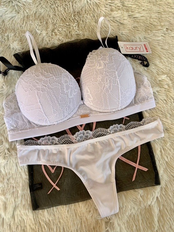 Conjunto Armado Kaury Art. 4030 talle 100 color blanco - lenceriavictoria