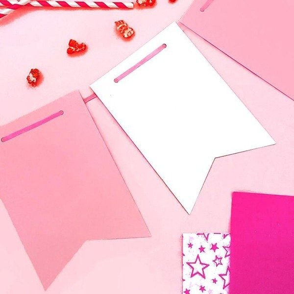 Banderin Dos picos Liso Rosa pastel y Blanco - Bonete