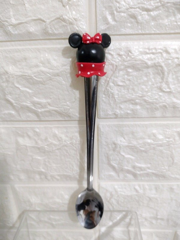 Cuchara Minnie Pollera cerámica baño vidrio líquido - Otaku Cine y Animé