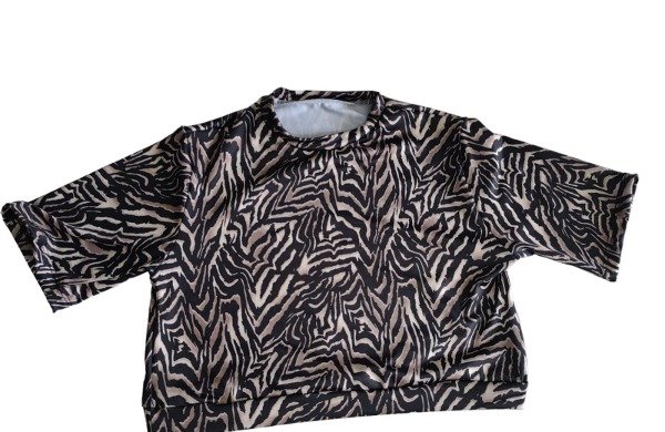 TOPS - Woman Power Store