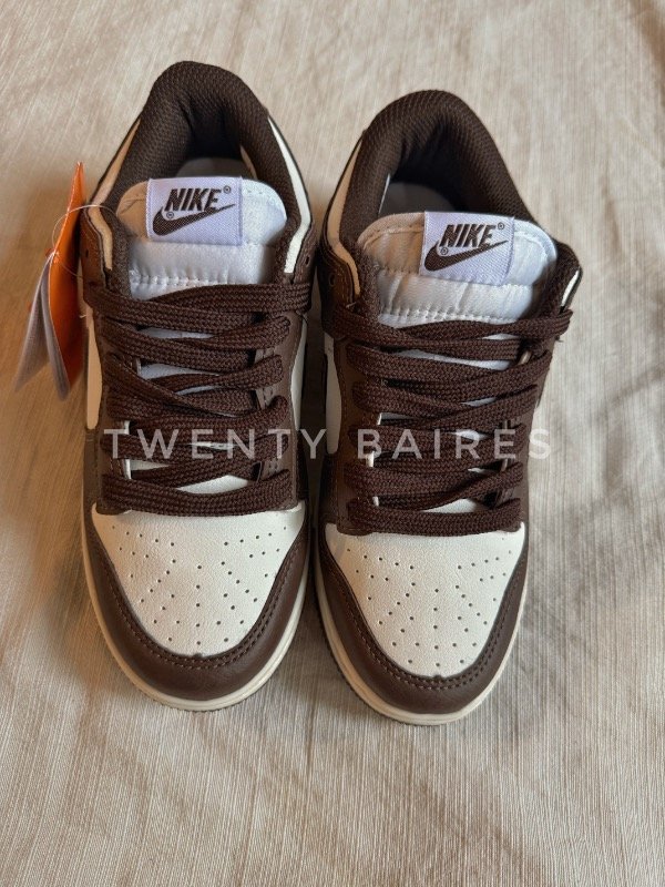 NIKE SB CHOCOLATE - Twenty Baires