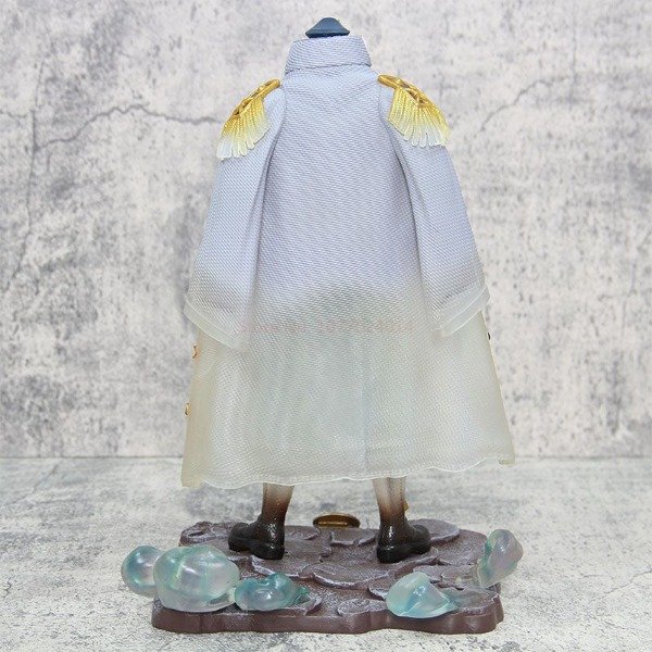 Figura Shiryu - One Piece (30cm) - Tiendas-Kintsugi