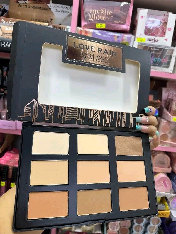 Ruby rose - UNICOR MAKEUP