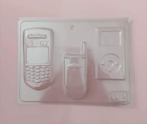 Molde celulares - Showroom Las Duyas