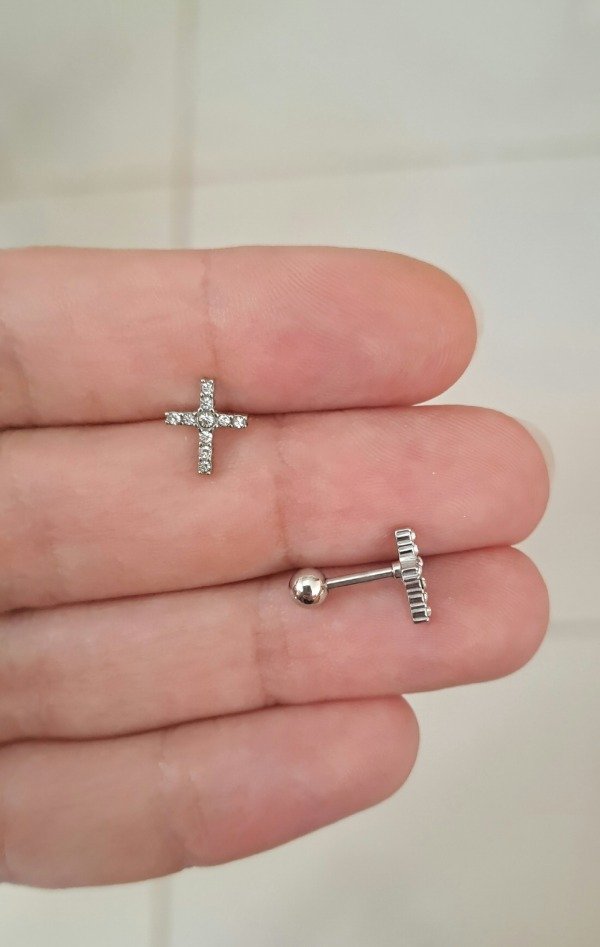 Piercing de Acero Helix Cruz grande (unidad) - Pepe Perlita Mayorista