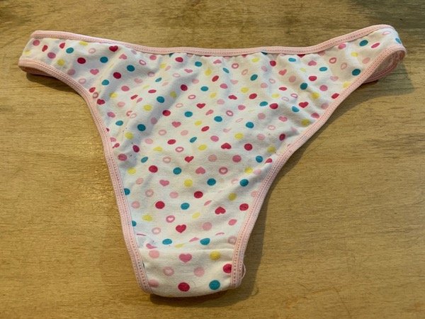 Lencería juvenil vedetina Rosa c/corazoncitos - Mörker Shop