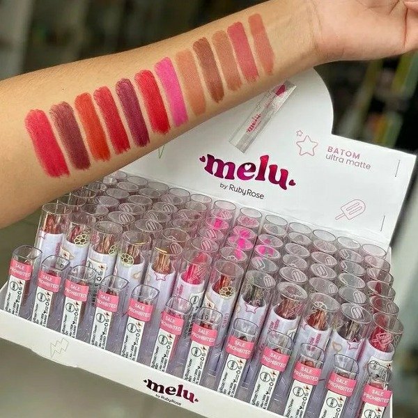 RUBY ROSE MELU labial Ultra mate tono Cm2 - UNICOR MAKEUP