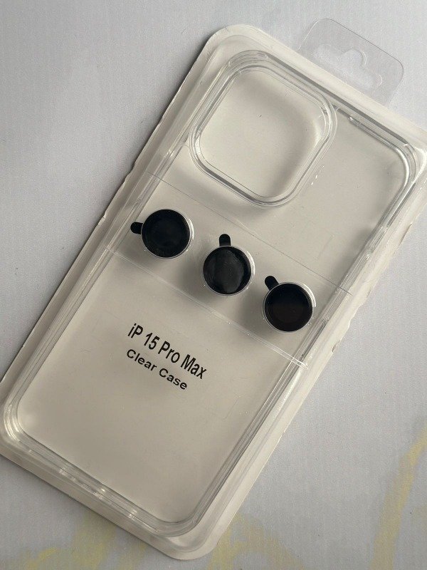 Combo transparente Iphone 15 pro max templados negros - Accesorios Addicted