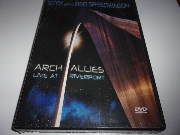 DVD MUSICALES - TRAICIONANDODISCOS