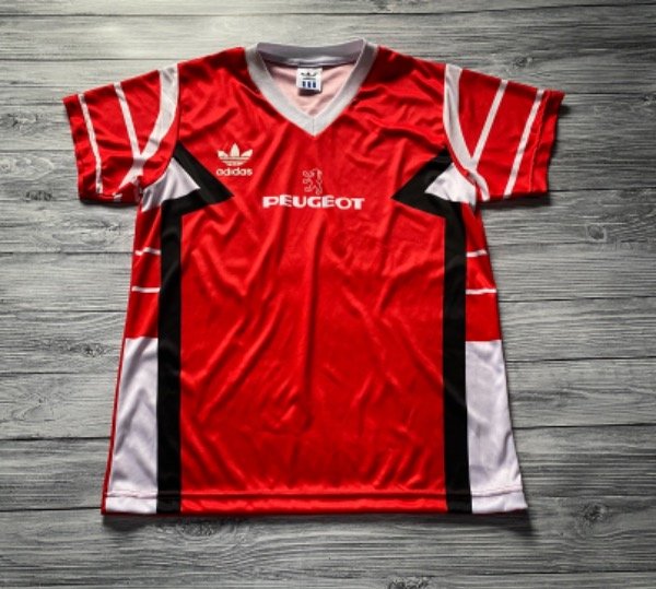 Camisetas de fútbol - The King Cba